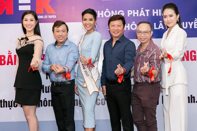 H'Hen Niê muốn thay đổi suy nghĩ của cộng đồng về người nhiễm HIV - Báo ...